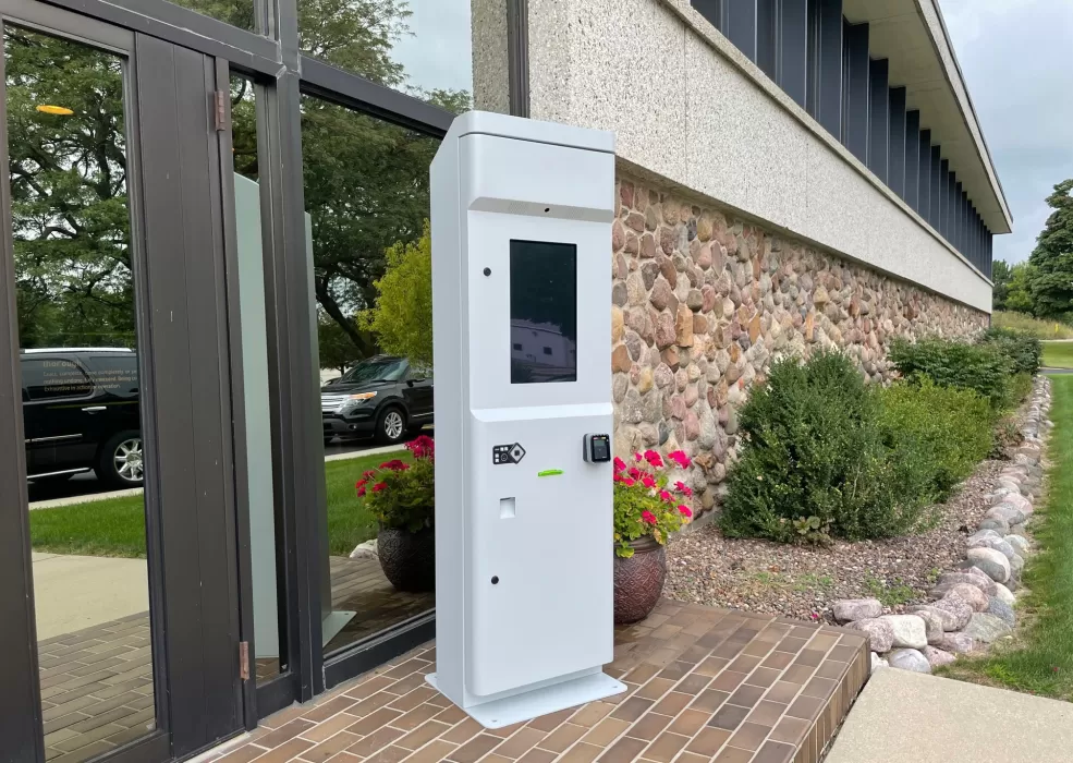 Differences Between Outdoor Digital Kiosks and Indoor Kiosks - Frank Mayer